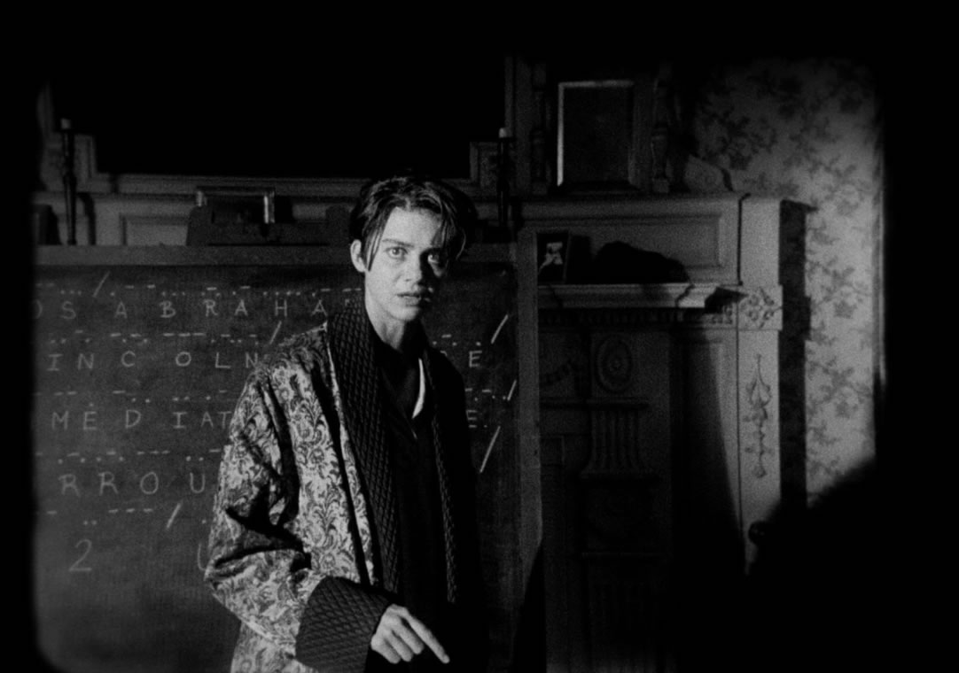 Máquina do Tempo: Ficção Científica que une guerra e futuro distópico ...